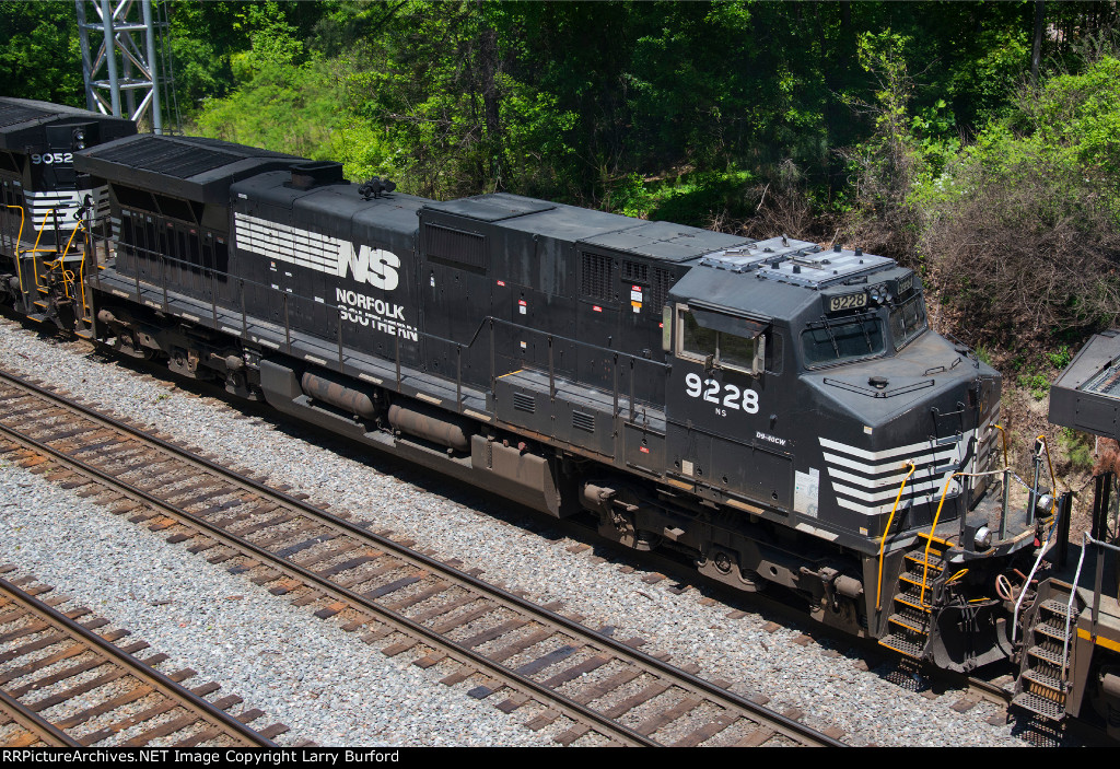 NS 9228